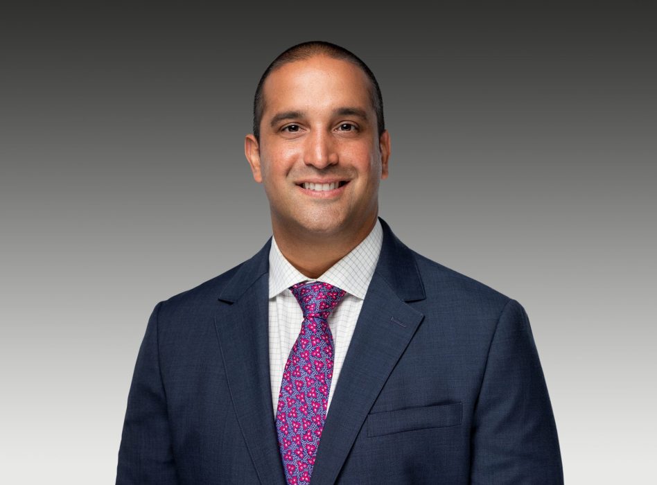 Dr Eric Feuchtbaum - Orthopedic Spine Specialist | OrthoBethesda